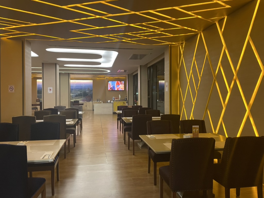 Restaurant | One One Bangkok Hotel